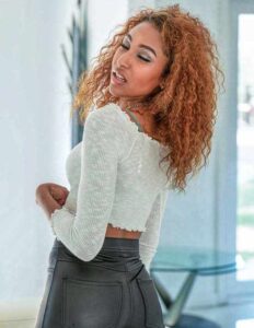 Brixley Benz Age, Height, Weight, Boyfriend, Net Worth 2025