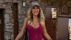 Elisabeth Rioux Age, Height, Weight, Boyfriend, Net Worth 2026 ...